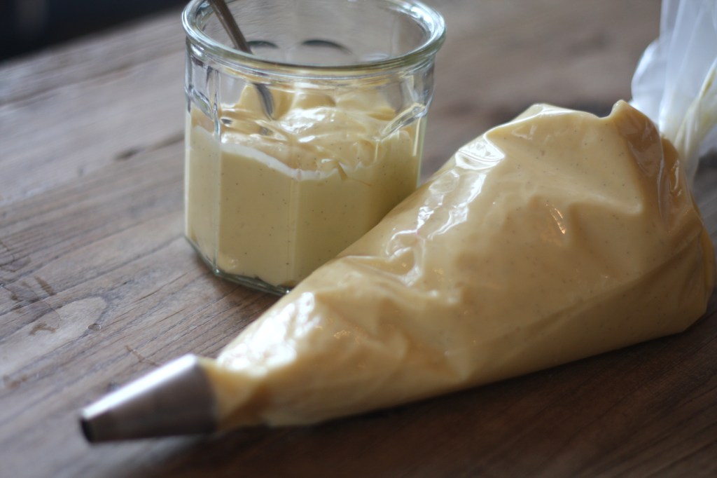 Hjemmelaget vaniljekrem – Food By Victoria