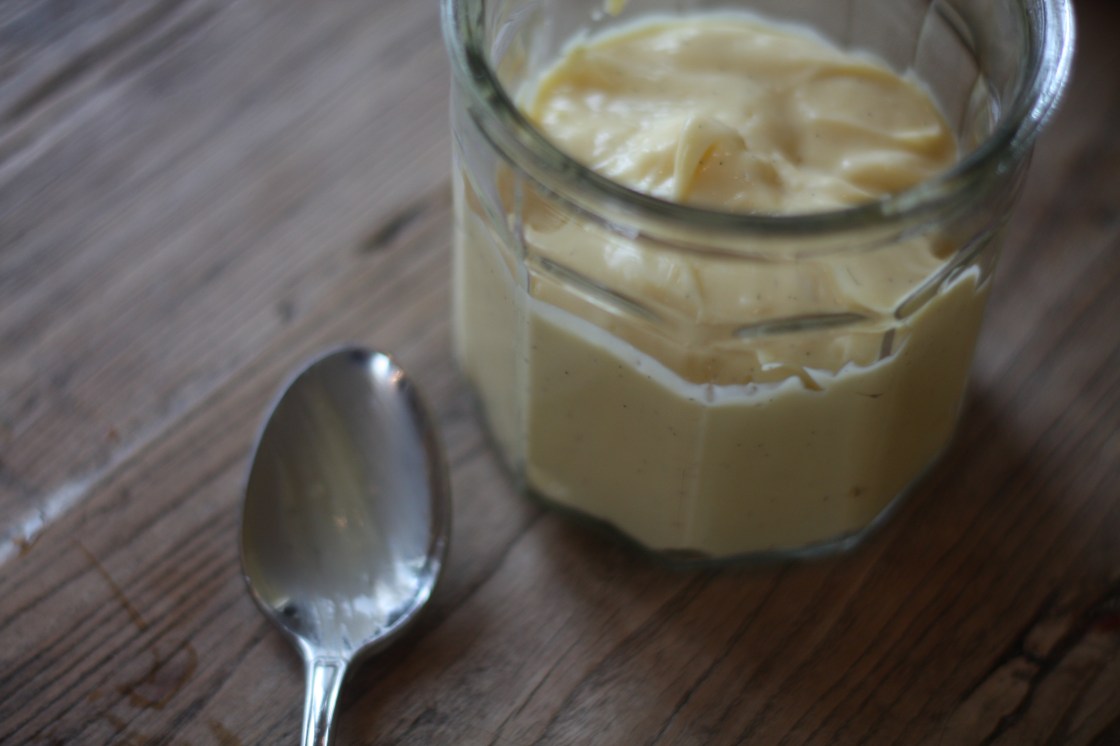 Hjemmelaget vaniljekrem – Food By Victoria
